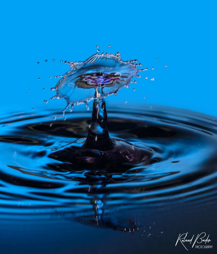 Tropfen in Blau Foto & Bild | art, spezial, wasser Bilder auf fotocommunity