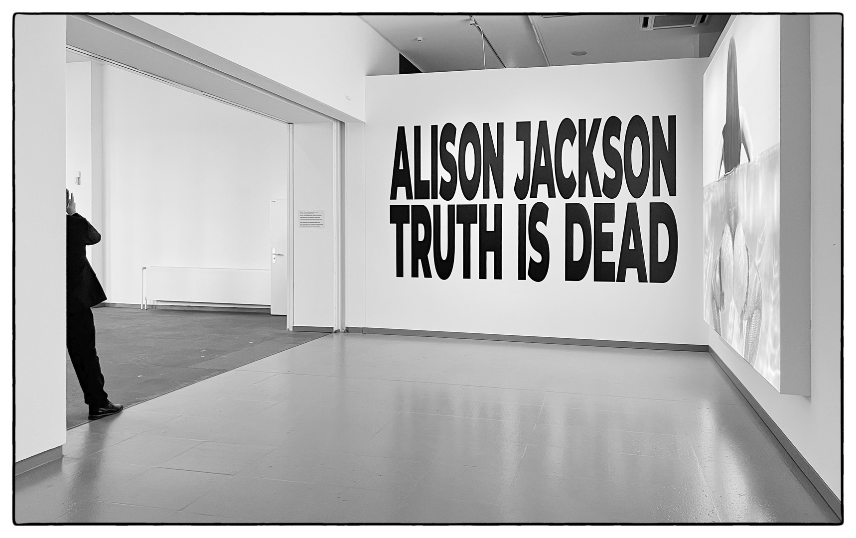 TRUTH IS DEAD Foto & Bild | nrw, düsseldorf, museum Bilder auf ...