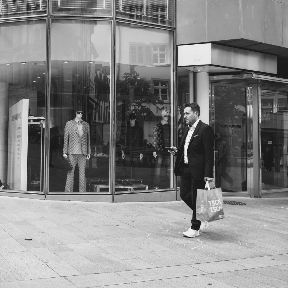 Tsch Tsch Foto & Bild | bw, city, people Bilder auf fotocommunity