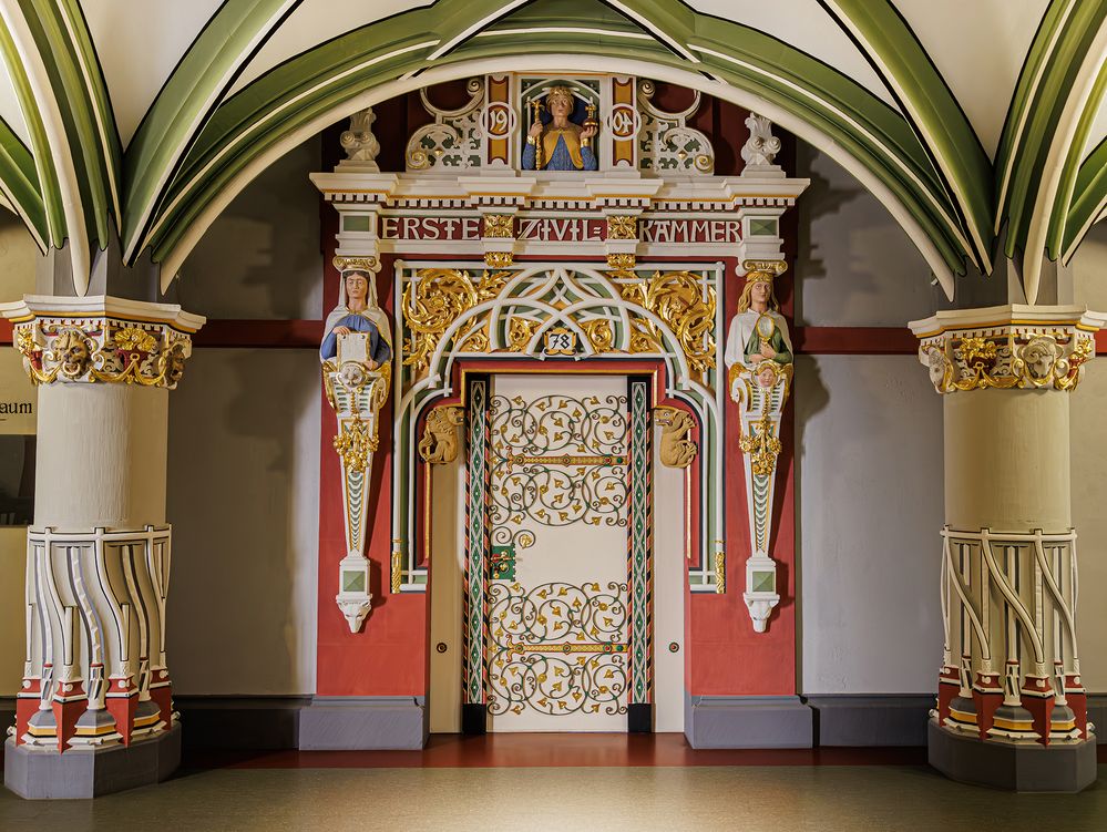 Tür zum Gerichtssaal Foto & Bild | architektur, reportage dokumentation ...