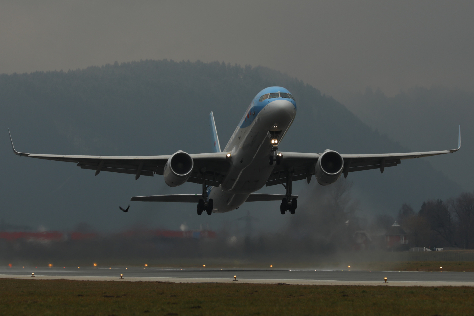 TUI-UK B757 Foto & Bild | architektur, europe, Österreich Bilder auf ...