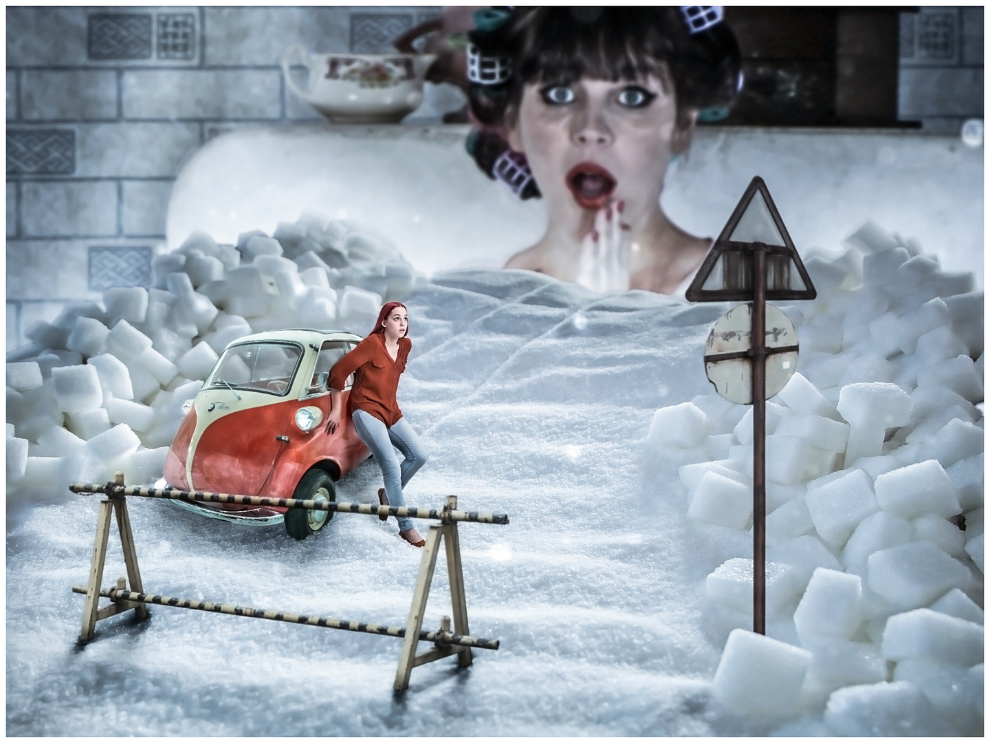 Typisch Frau, ver(w)irrt sich selbst noch in einer Küche ;-) Foto & Bild | fotomontage ...