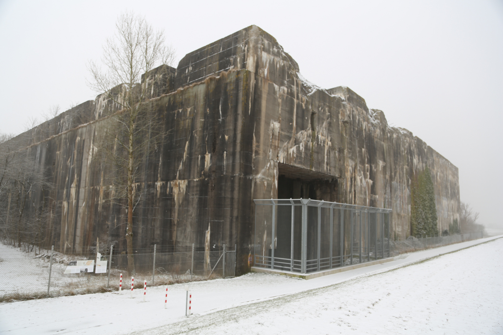 U-Boot Bunker Valentin Foto & Bild | deutschland, europe, bremen Bilder ...