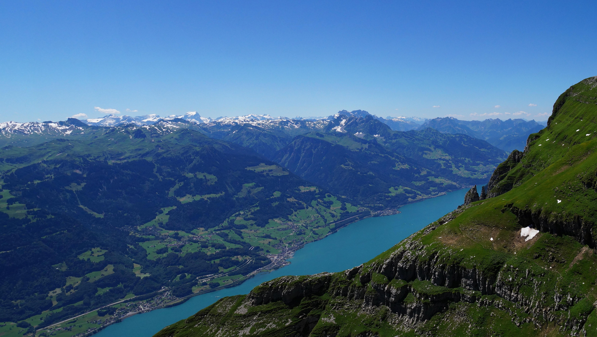 über dem Walensee Foto & Bild | natur, landschaft, berge Bilder auf ...