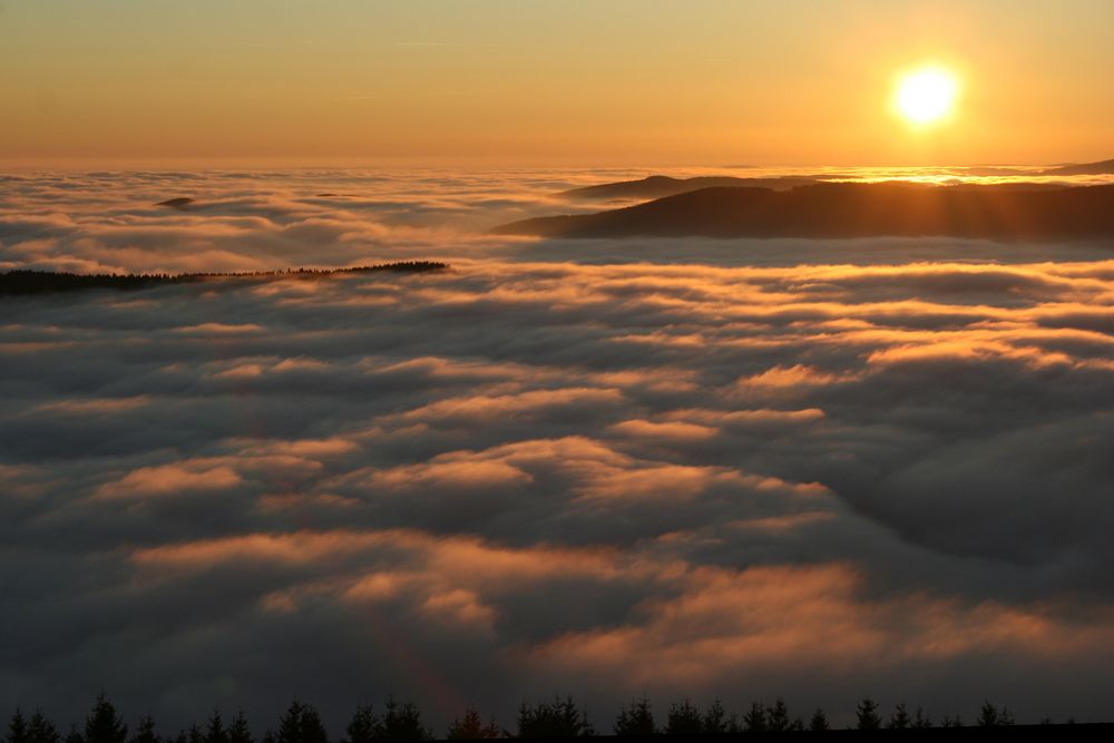 Über den Wolken Foto & Bild | wasser, wolken, himmel Bilder auf fotocommunity