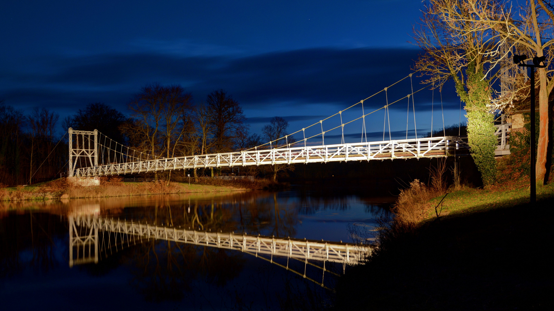 Über die Mulde. Foto & Bild | architektur, deutschland, motive Bilder ...