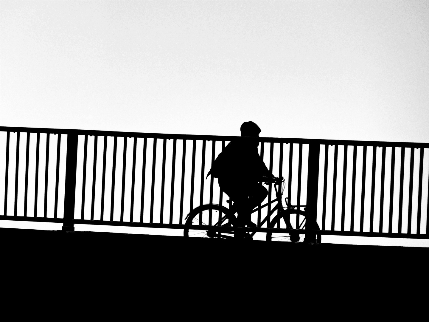 überBrücken Foto & Bild | streetfotografie mit menschen, konzept- fotografie, bearbeitungs ...