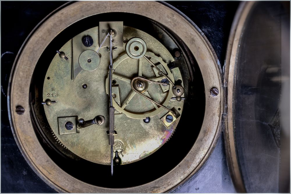 „Uhri“ Foto & Bild | industrie und technik, technik-details, detail ...