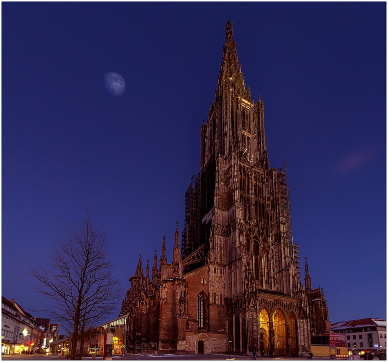 ~ ULM ~ Foto & Bild | kirche, nacht, himmel Bilder auf fotocommunity