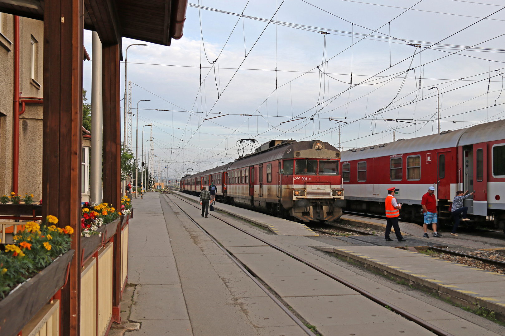 Umsteigen Foto & Bild | world, eisenbahn, motive Bilder auf fotocommunity