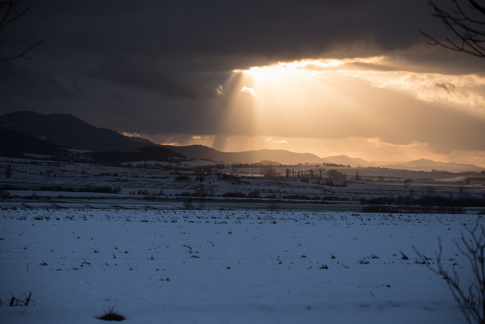 Un rayo de sol..... Imagen & Foto | estaciones del año, naturaleza ...