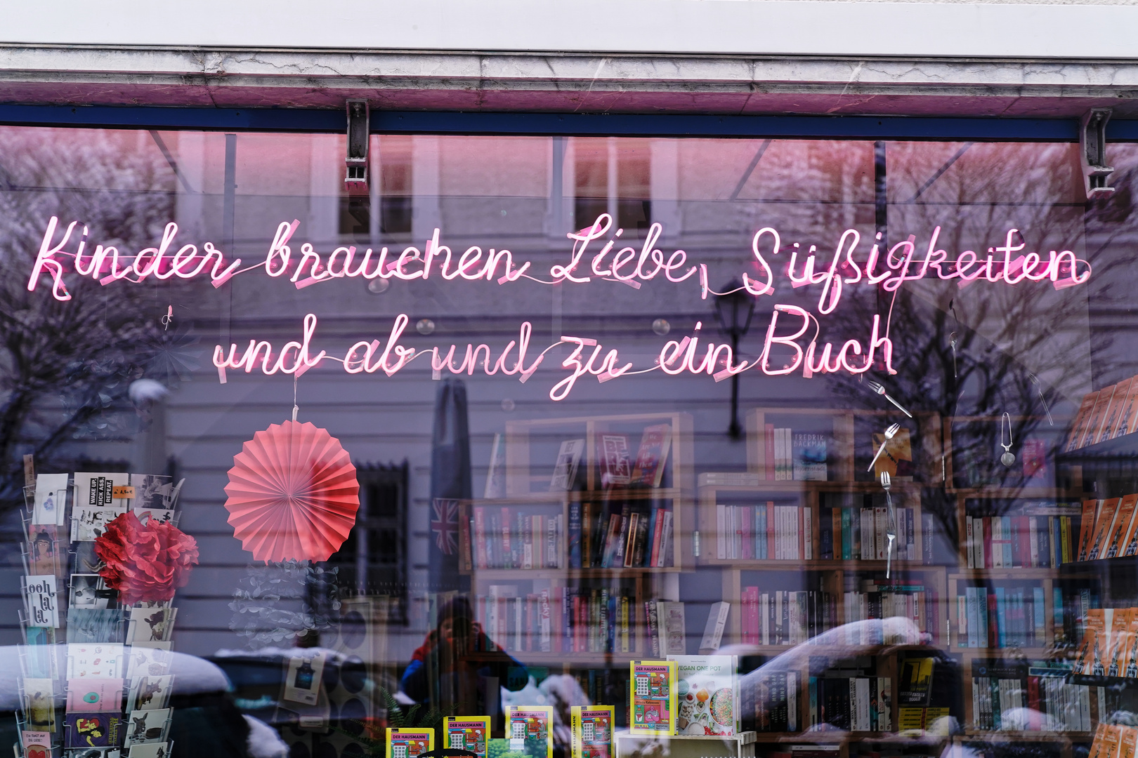 und ab und zu ein Buch Foto & Bild | konzept- fotografie, symbolische ...