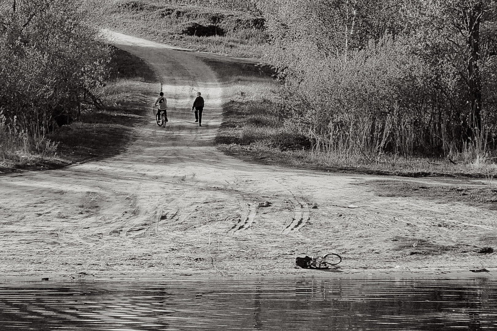 Und das Fahrrad? Foto & Bild | erwachsene menschen, europe, eastern europe Bilder auf fotocommunity