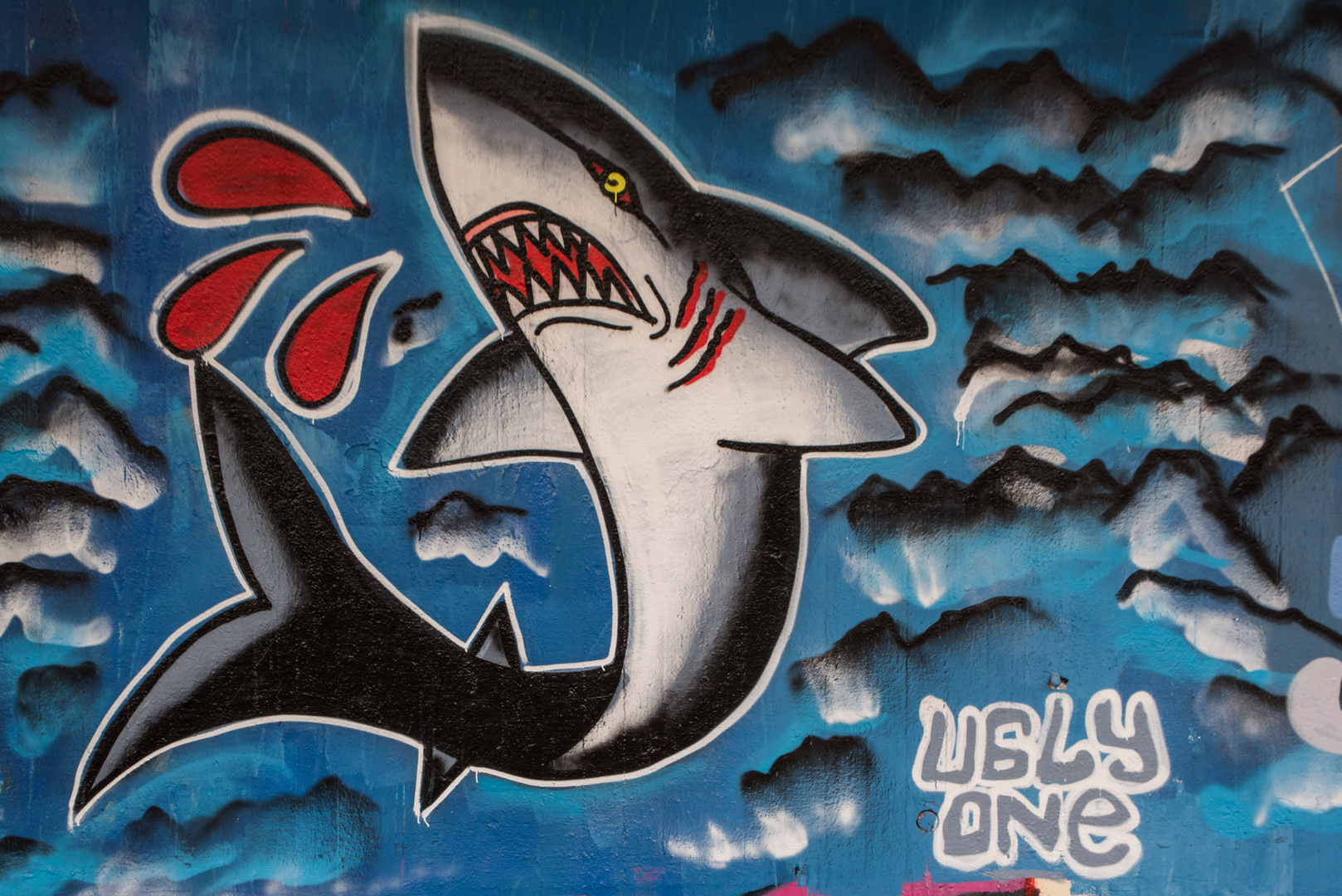 und der Haifisch der hat Zähne Foto & Bild | projekte, fight-club ...