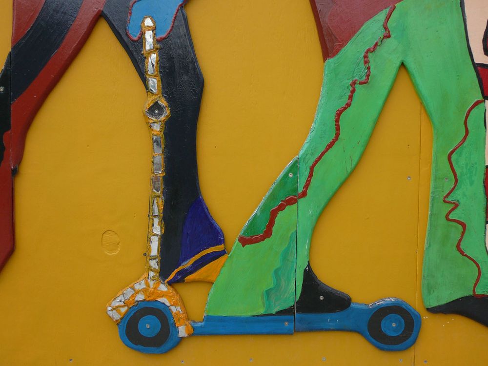 und es läuft trotzdem Foto & Bild | quatsch, fun und rätselecke, streetart, graffiti & tags ...