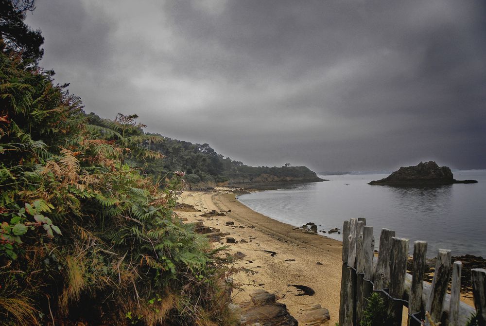 une petite crique de BRETAGNE photo et image | paysages, mers et océans ...