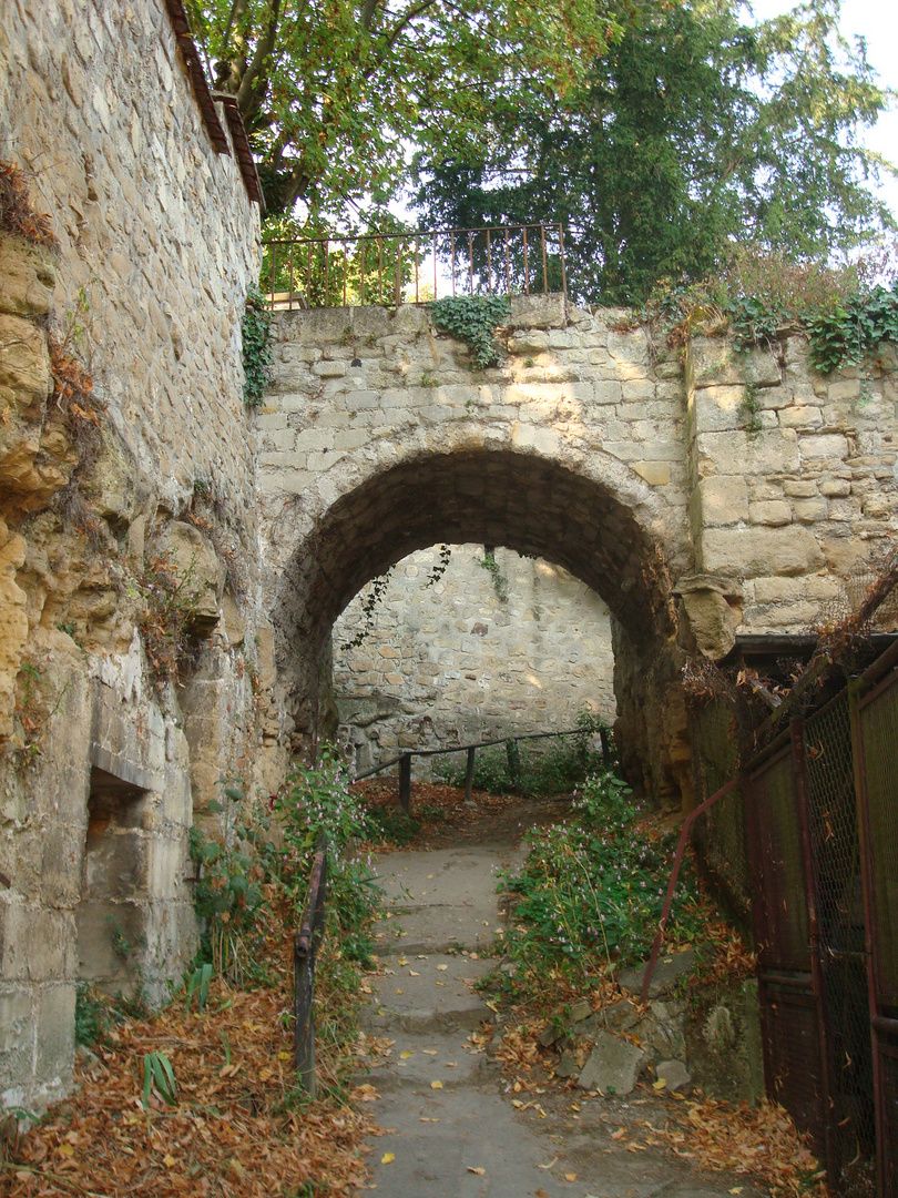 Une ruelle d'Auvers sur Oise photo et image | paysages, paysages de ...