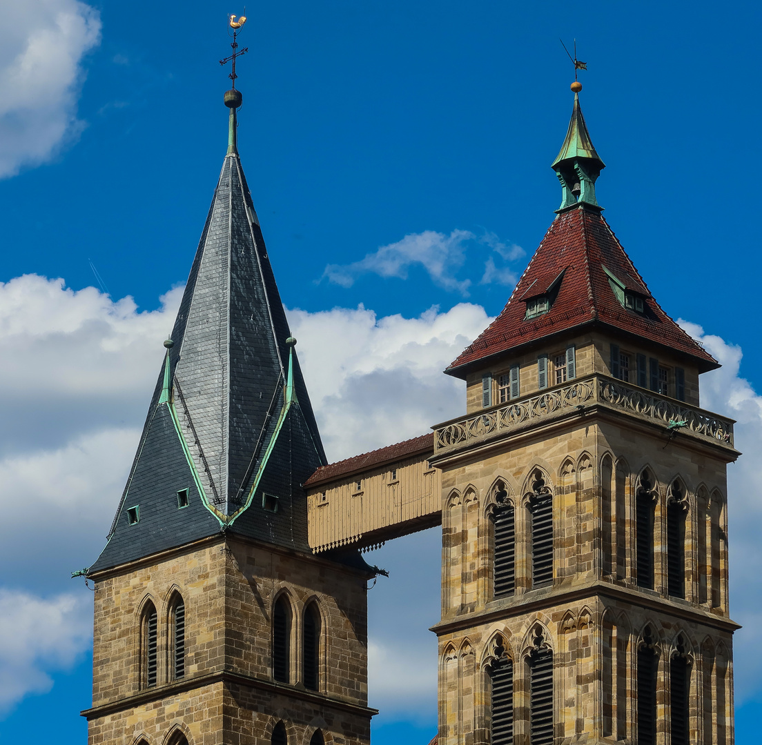 Ungleiche Doppeltürme Foto & Bild | kirche, architektur, stadtkirche Bilder auf fotocommunity