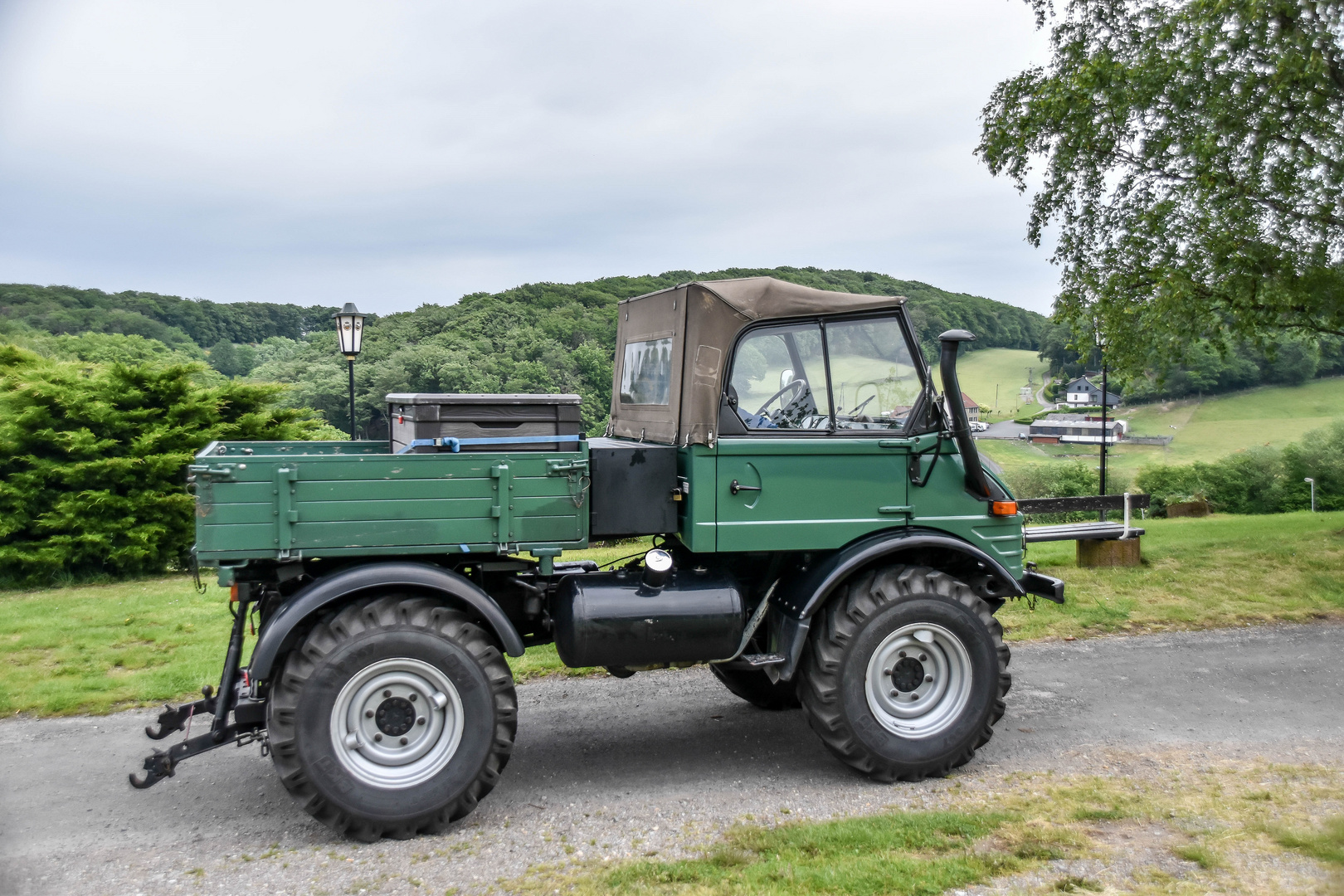 UNIMOG 421.128 Cabrio Foto & Bild | oldtimer, fahrzeuge, motive Bilder ...