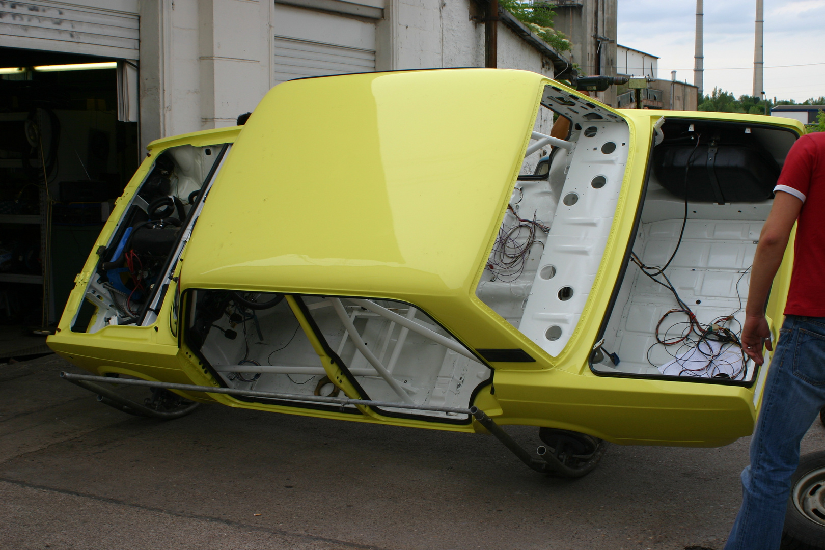 Unser Auto im Rohbau. Foto & Bild | sport, motorsport, rallyesport ...