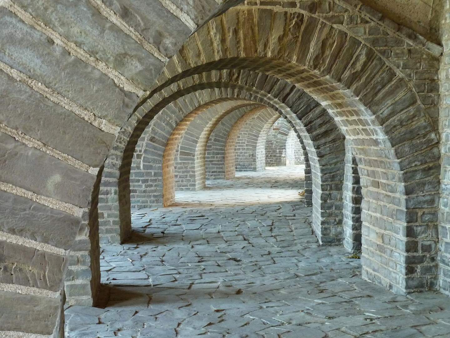 unter der Arena in Xanten Foto & Bild | park, world, spezial Bilder auf ...