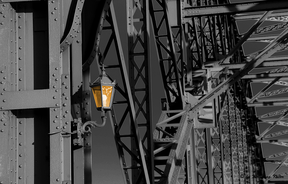 Unter der Laterne.... Foto & Bild | colorkey, bearbeitungs - techniken, hamburg Bilder auf ...