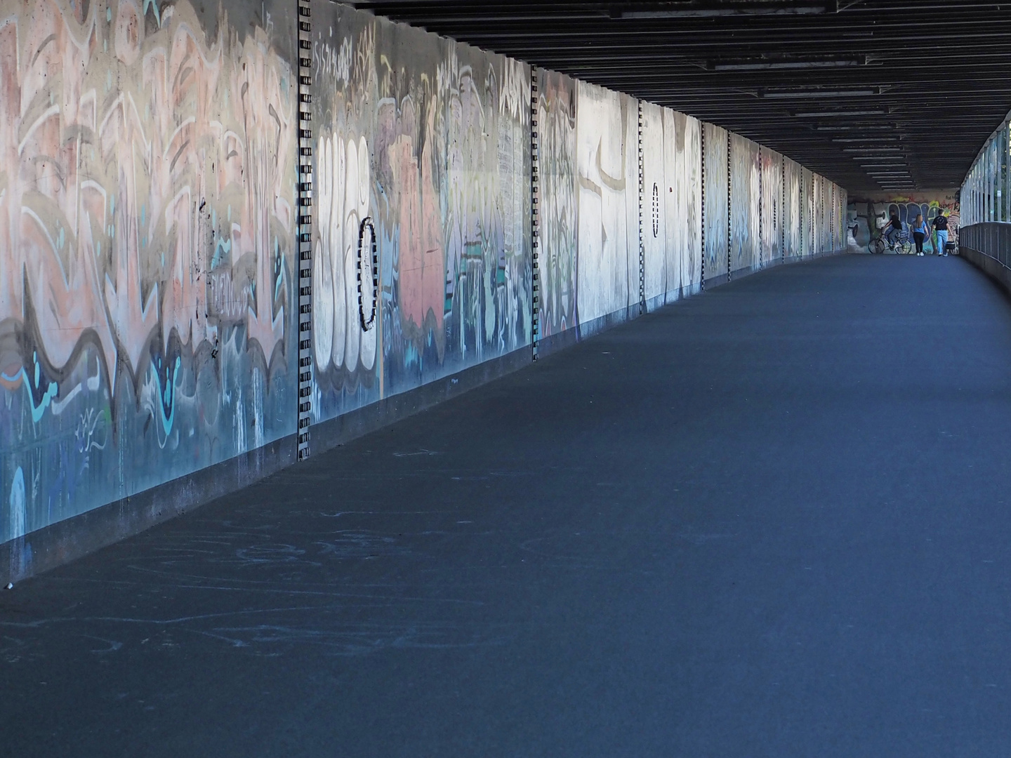 UnterBrücken Foto & Bild | reportage dokumentation, streetfotografie mit menschen, konzept ...