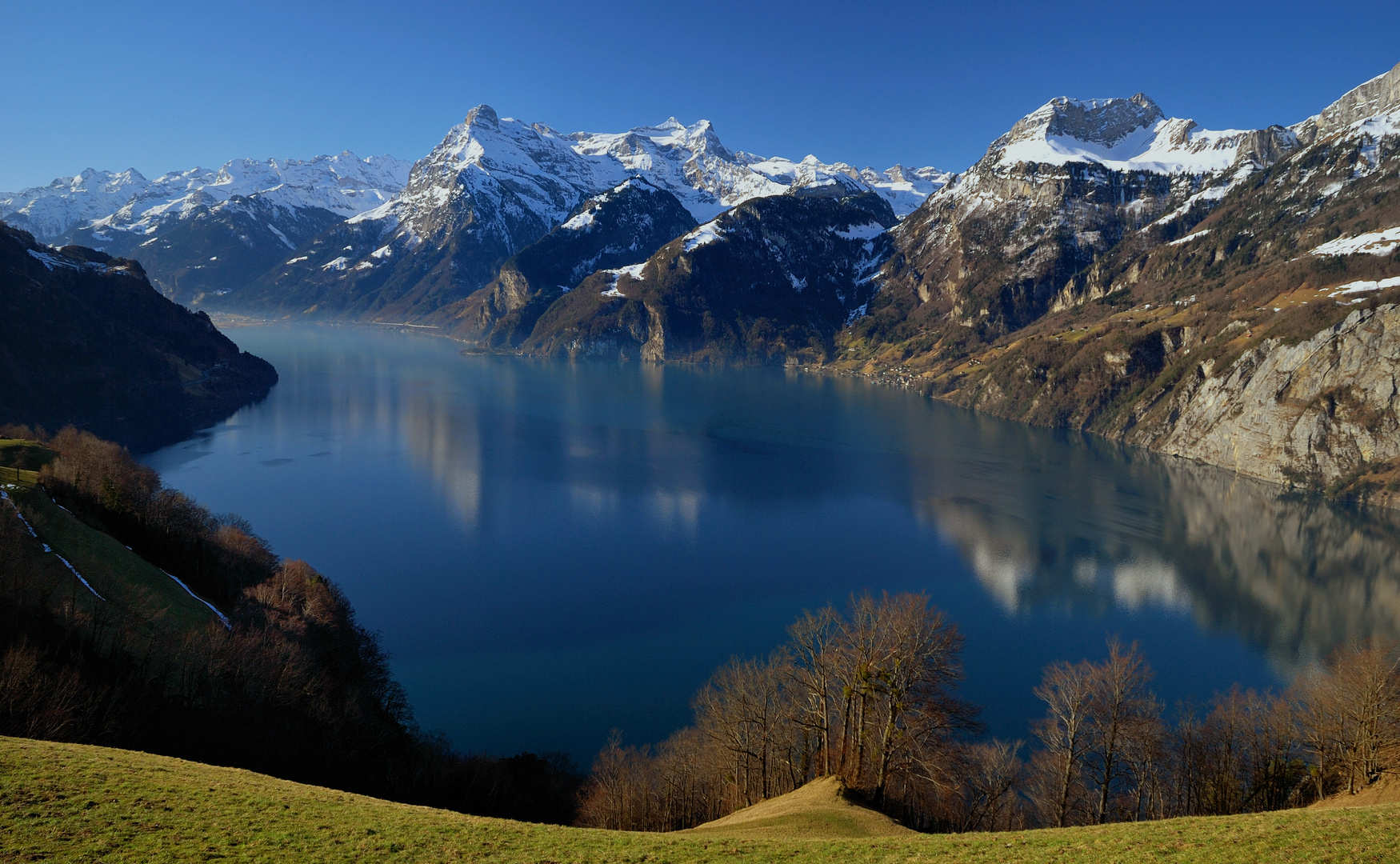 Urnersee Foto & Bild | landschaft, bach, fluss & see, see, teich ...