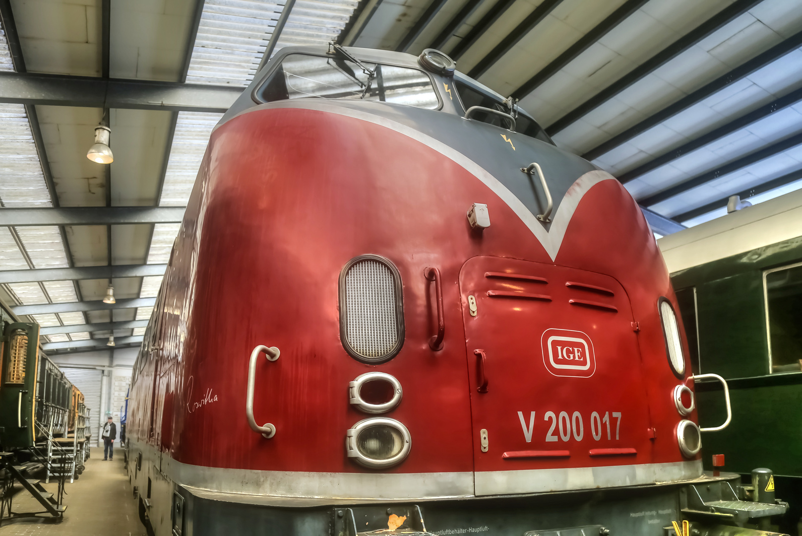 V 200 Foto & Bild | spezial, hdr, bahn Bilder auf fotocommunity