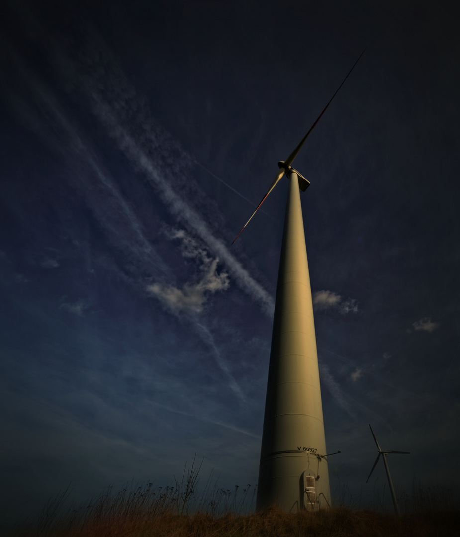 V66927 hart am Wind Foto & Bild | industrie und technik, energietechnik ...