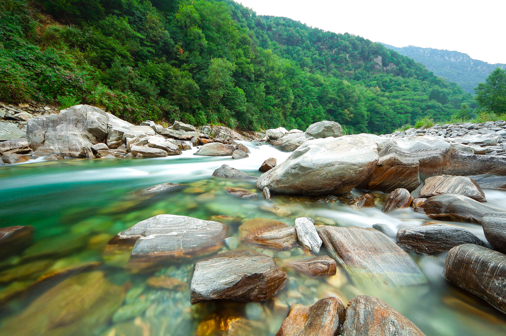 Valle Maggia, Tessin, Switzerland Foto & Bild | landschaft, bach, fluss ...