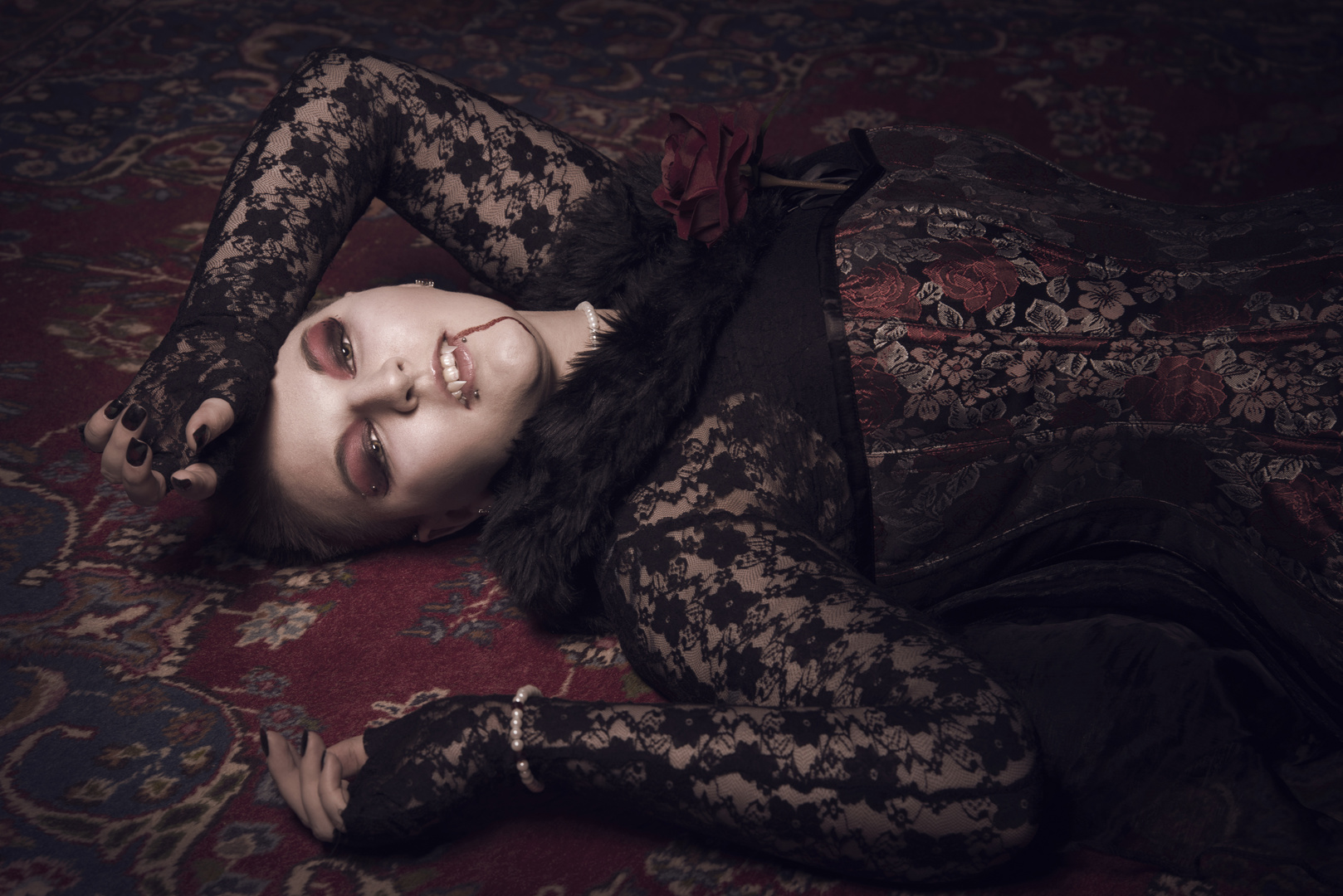 Vampire shooting with Viona 2 Foto & Bild | mystik,gothic, gothic ...