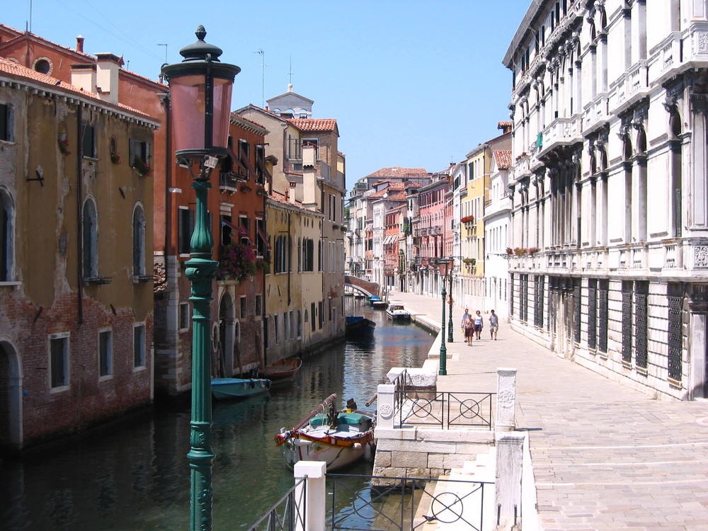 Vendig in Farbe und bunt Foto & Bild | europe, italy, vatican city, s marino, italy Bilder auf ...