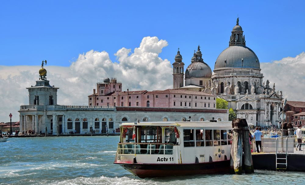 Venedig, Blick auf die Santa Maria della Salute Foto & Bild | italy, world, venezia Bilder auf ...