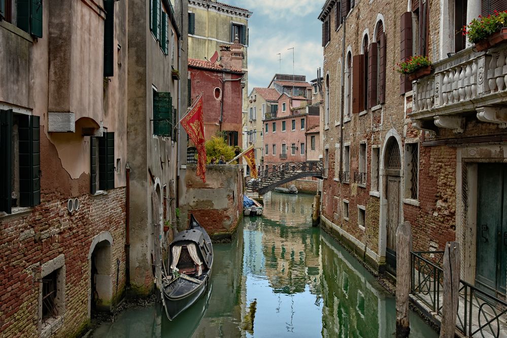 Venedig November 2020 - Melancholisch - Foto & Bild | marodes, altstadt, fassaden Bilder auf ...