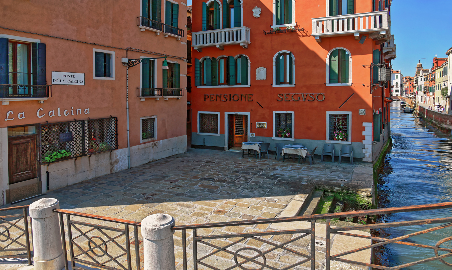 VENEDIG - PENSIONE SEGUSO - Foto & Bild | italy, street, world Bilder ...