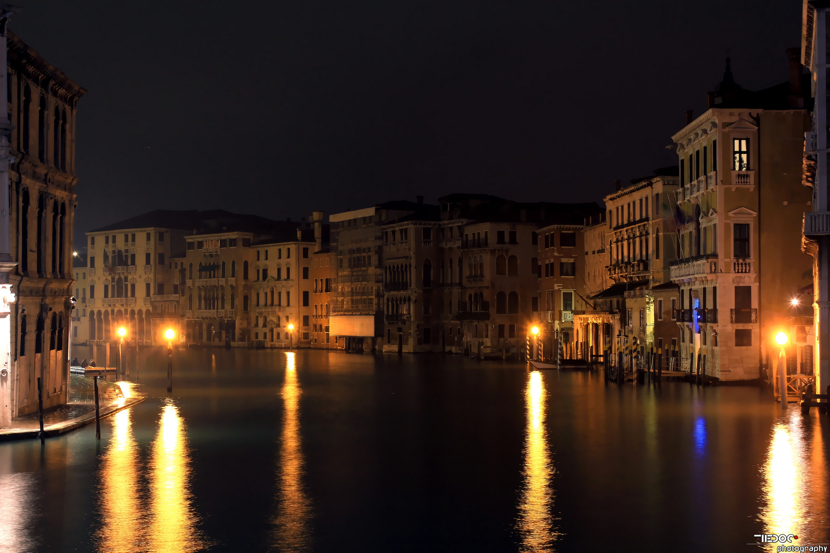 Venezia di notte Foto % Immagini| europe, italy, vatican city, s marino ...