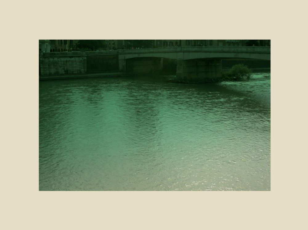 Verde ..Veronese.. Foto % Immagini| digital editing, astrazioni, ombre ...