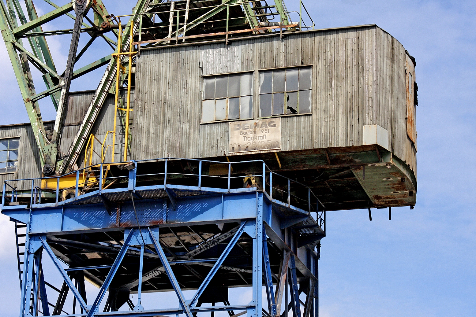 Verladekran Foto & Bild | industrie und technik, technik-details ...