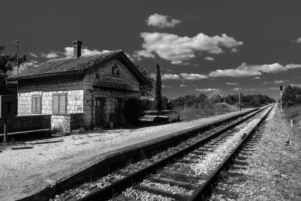 Verlassen Foto & Bild | verlassen, bahnhof, schienen Bilder auf ...