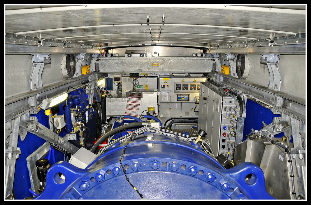 Vestas V112 Maschinenhaus Foto & Bild | industrie und technik ...