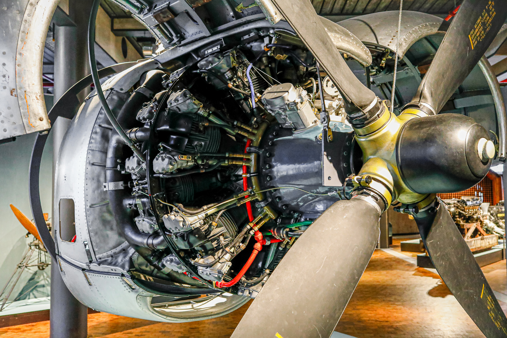 Viertakt-Kompressor-Ottomotor Foto & Bild | industrie und technik ...