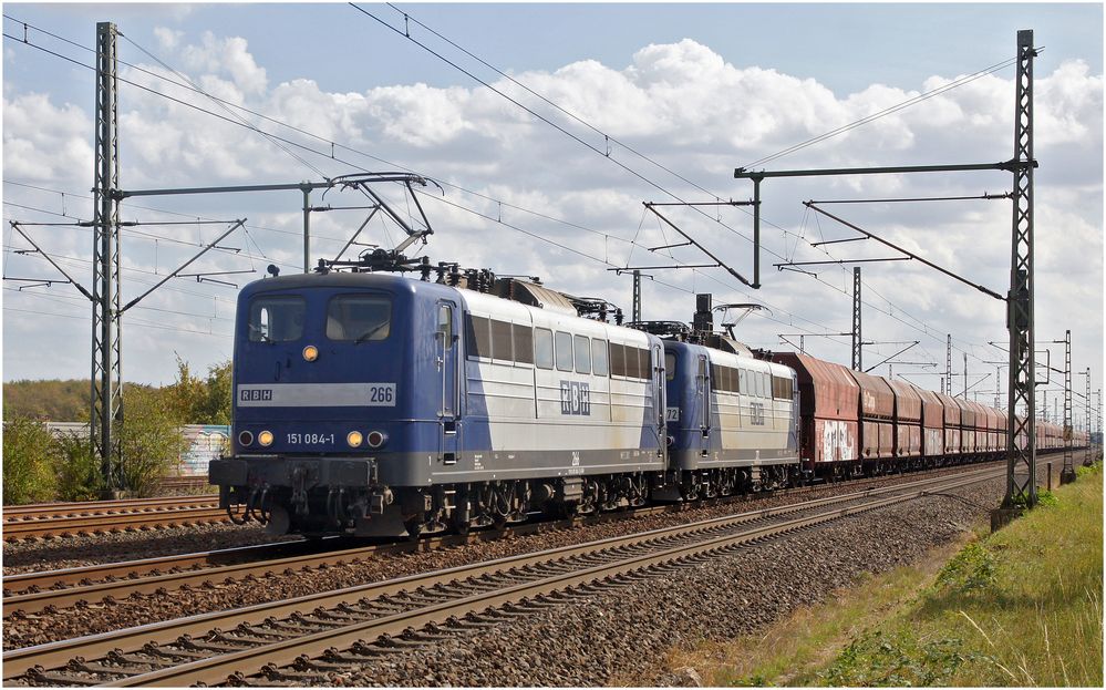 Vierzig Wagen westwärts Foto & Bild | dampf-, diesel- und e-loks ...