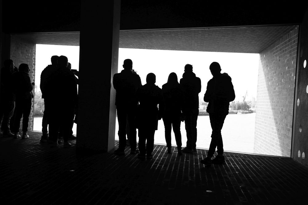 # Viewpoint in der Elbphilharmonie Foto & Bild | streetfotografie mit menschen, projekte ...