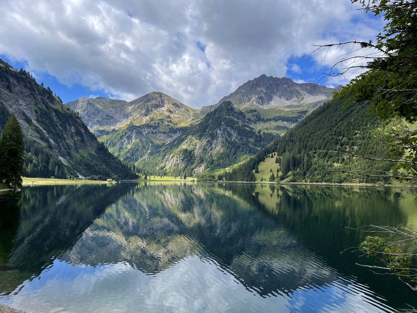 Vilsalpsee Tannheimer Tal Foto & Bild | landschaft, berge, bergseen ...
