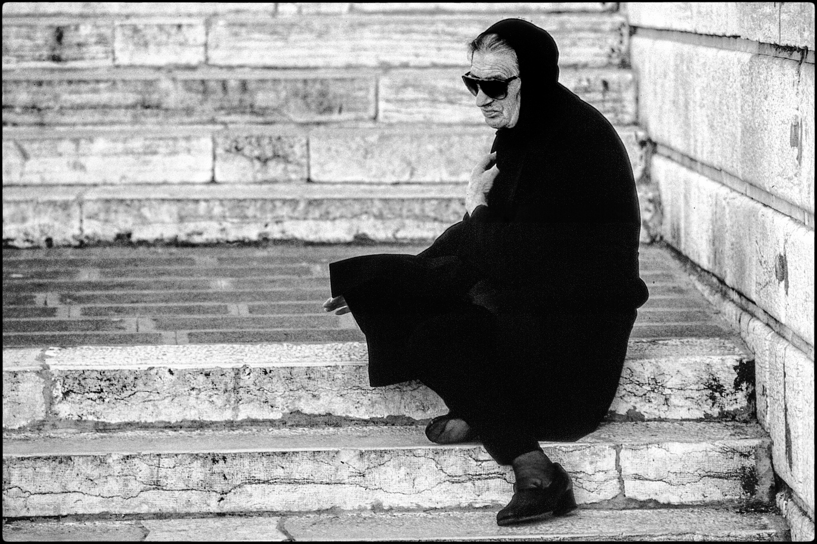 Vintage - Alte Frau Venedig Foto & Bild | streetfotografie mit menschen, street: spontane ...