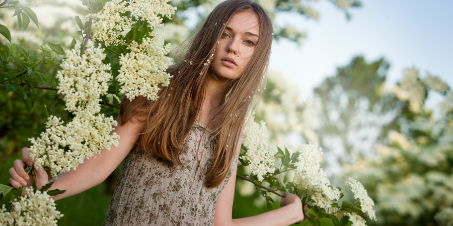 violetta - elderflower Foto & Bild | portrait, portrait frauen, outdoor ...
