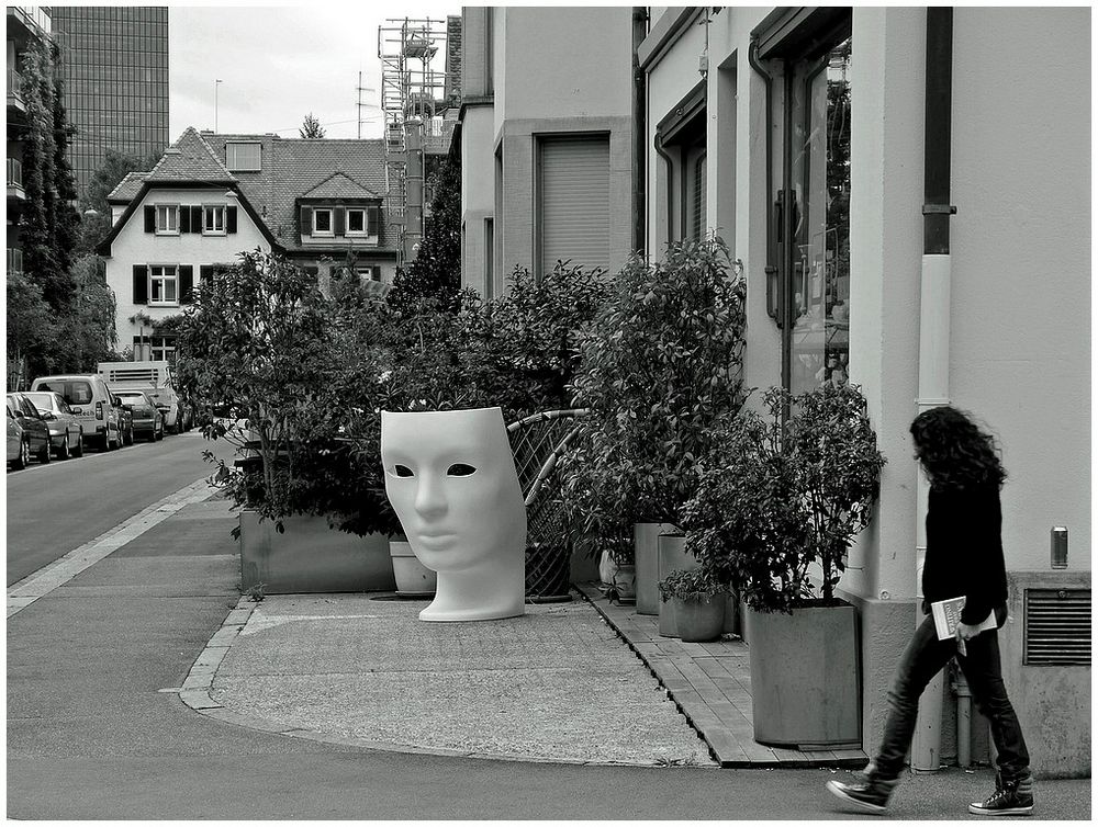 Visage pale photo et image | people, street, outdoor Images fotocommunity