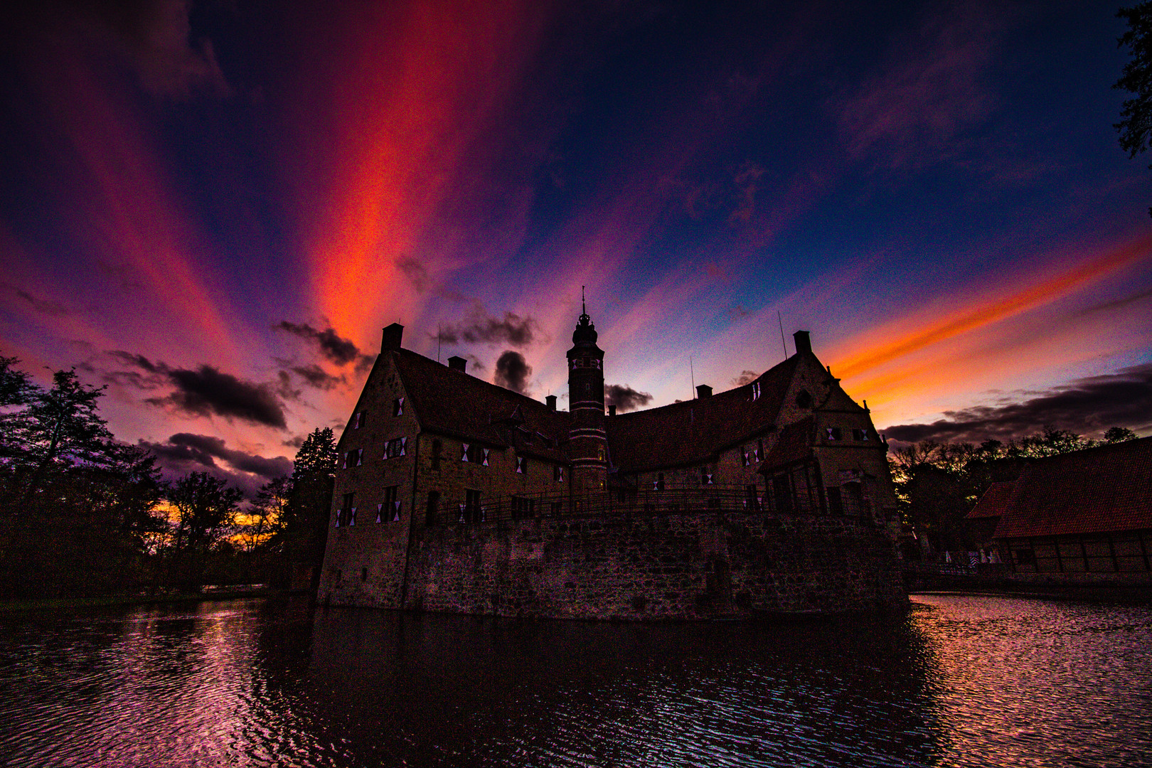 Vischering Castle Foto & Bild | architektur, himmel, schlösser & burgen ...