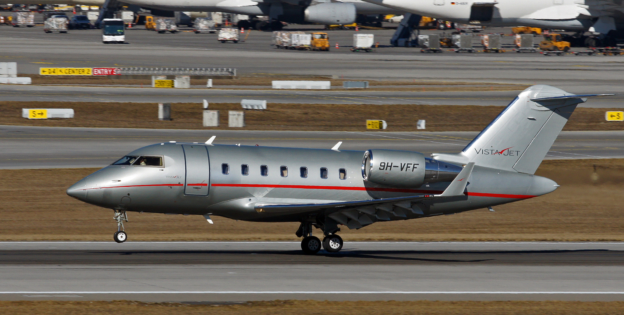 VISTA JET Foto & Bild | luftfahrt, motive, passagiermaschinen Bilder ...